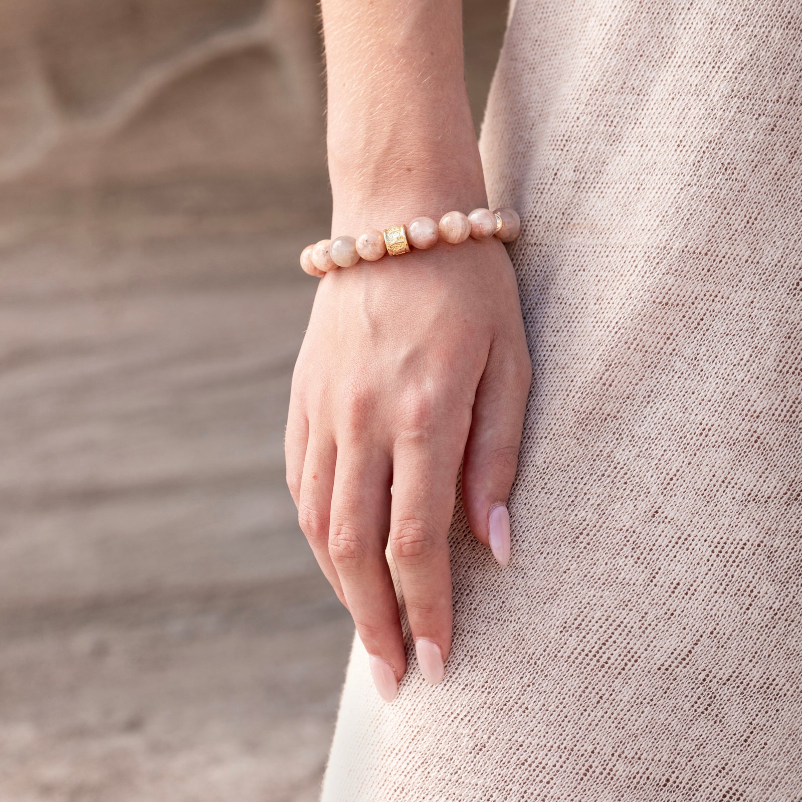 SUNSTONE & GOLD BEADED BRACELET - HALCYON COLLECTION